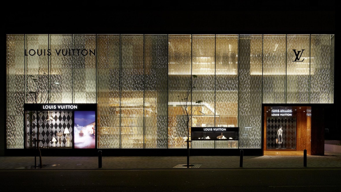 Louis Vuitton Fukuoka Store in Fukuoka, JAPAN | LOUIS VUITTON