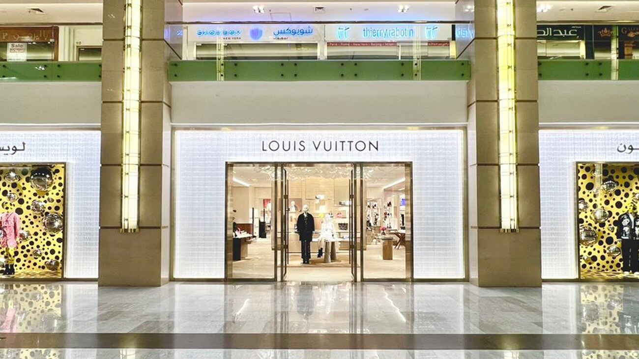 Louis Vuitton Kuwait Salhia Store in 13071 Safat, KUWAIT | LOUIS VUITTON